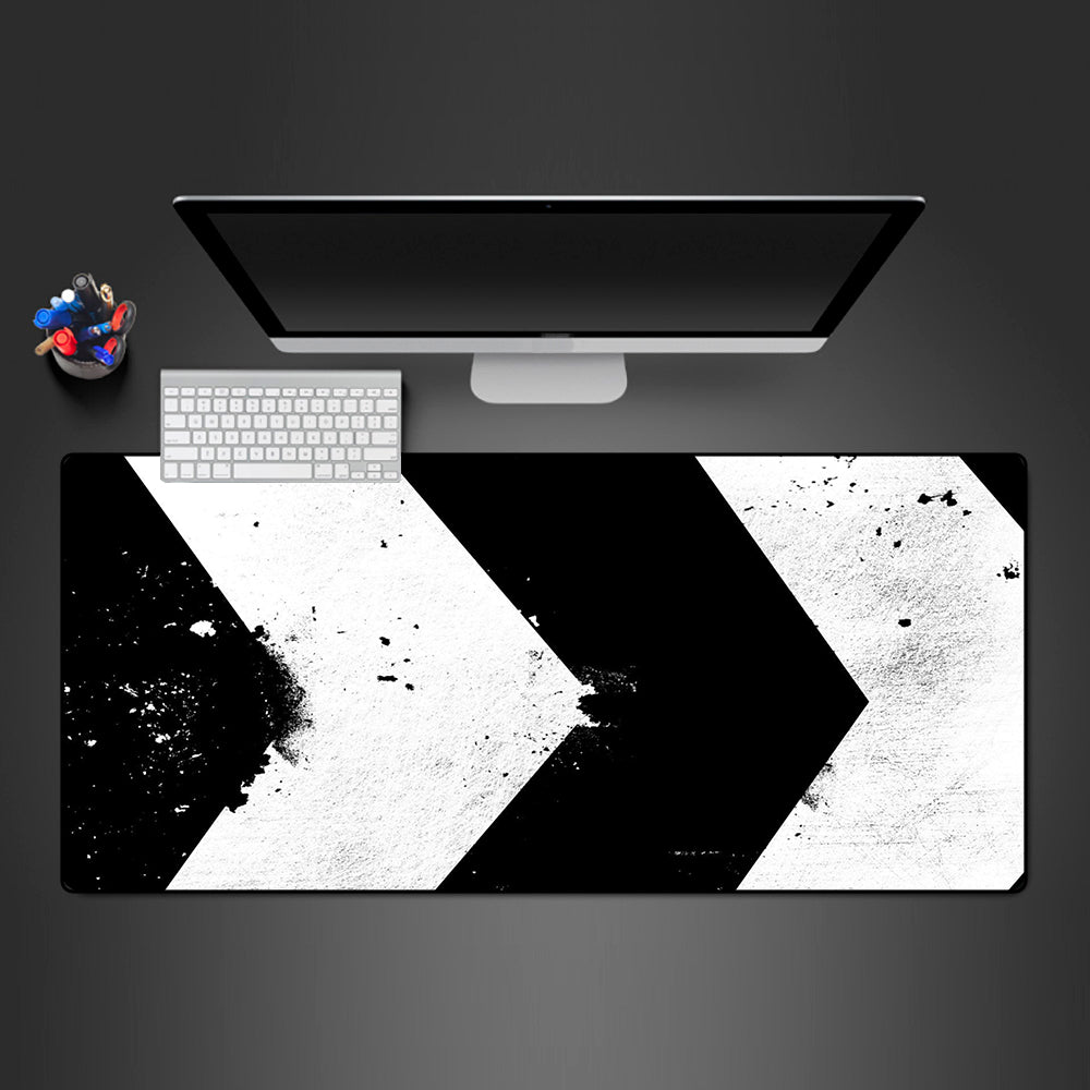 Black & White Arrow Design Mouse Pad, Computer Desk Mat